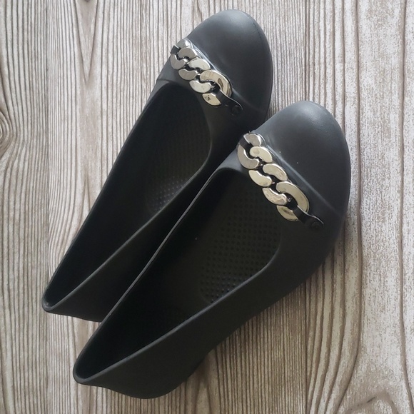 CROCS | Shoes | Crocs 8 Mate Black Woman Flats Loafers | Poshmark